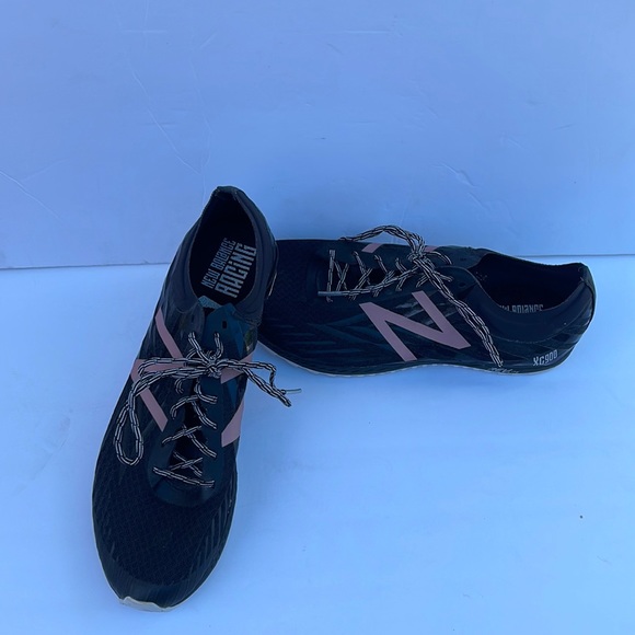New Balance | Shoes | New Balance Racing Black And Pink Xc90 Revlite ...